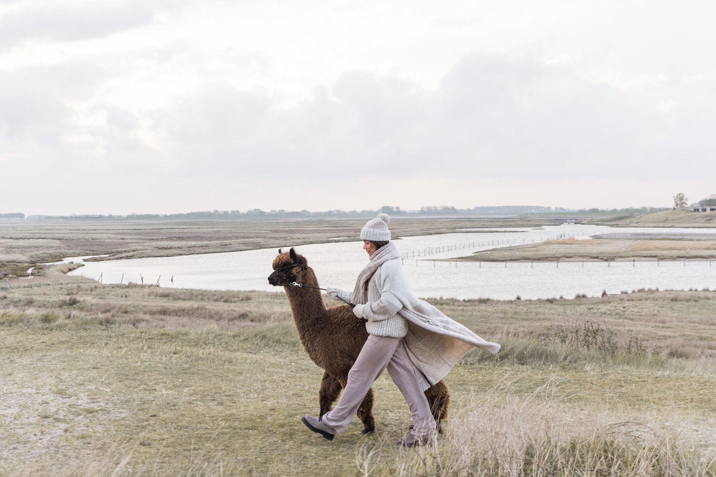 100% pure baby alpaca knitwear, ethically handmade in Peru – Hug & Hum
